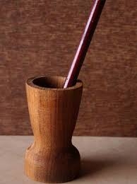 उखळ आणि मुसळ - संध्यानंद